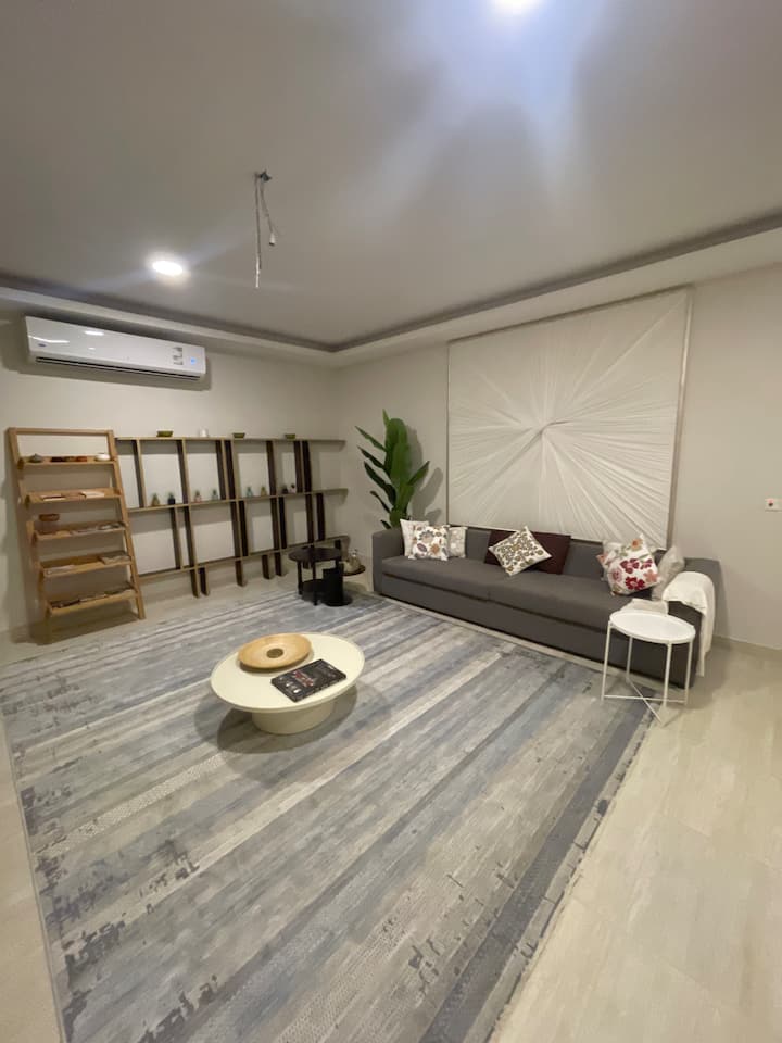 Grand 3 Bedroom Apt For A Family - Jeddah