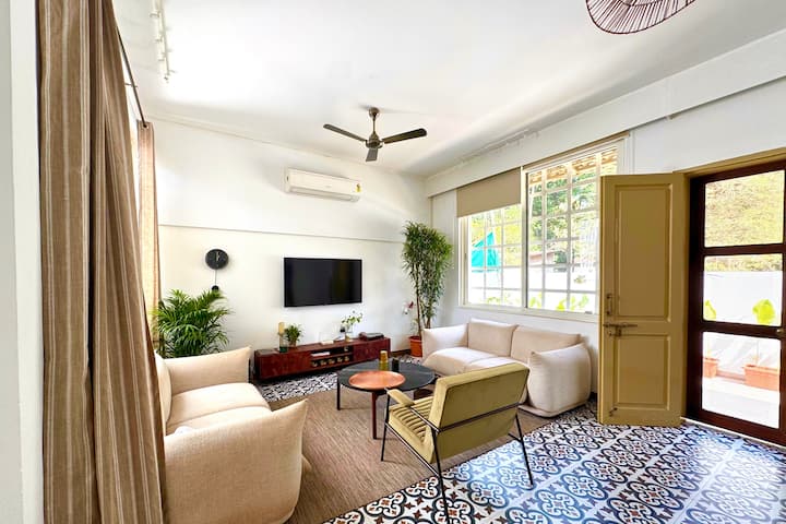 Private Modern 2 Bhk Villa Near Vagator Beach - Anjuna