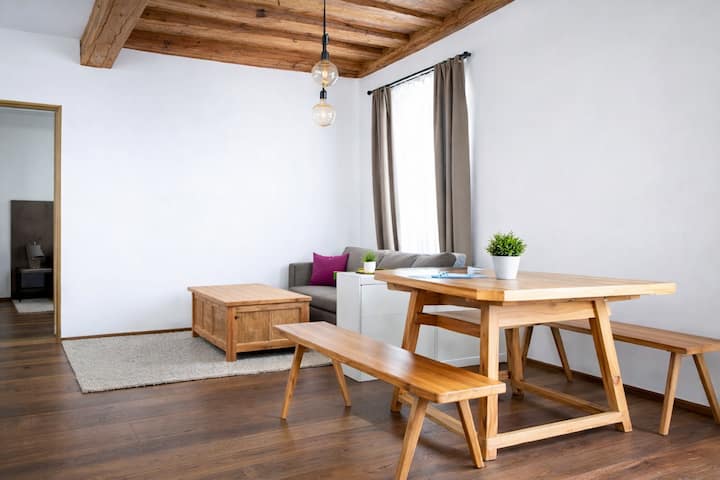 Urban Luxury Mit Stadtblick Und Runderker - Graz