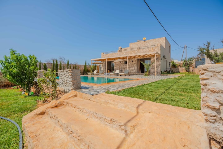 Dar L’kheir :Villa 4 Chambres Avec Cheminée - Maroc