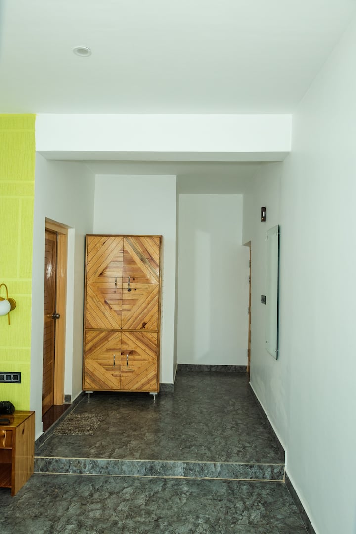 Debuli's Home Stay - Almora