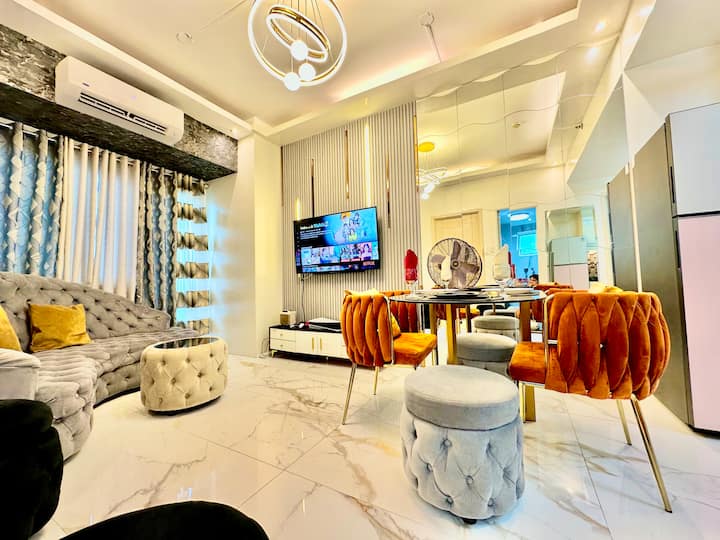 One Of A Kind Elegance Ig Worthy Suite At Sm Ayala - 昆頌市