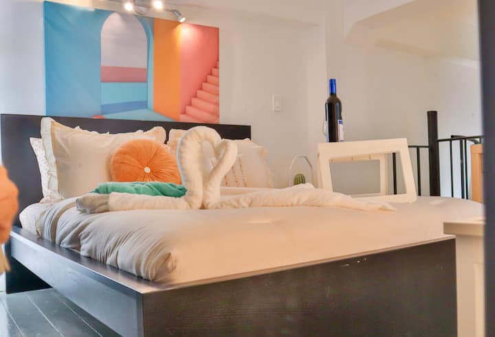 Lisbon Gateway Old San Juan - Levittown