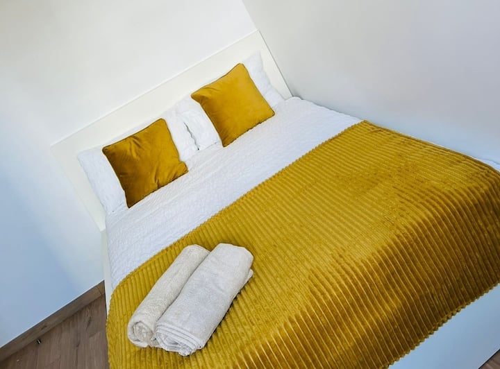 Spacious Entire House Next To Lisbon City Centre - Lisboa