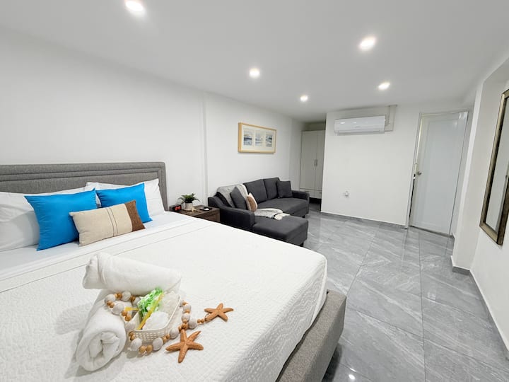 Villa Isabella Luxury A1, Centrico Y Espacioso! - Puerto Rico