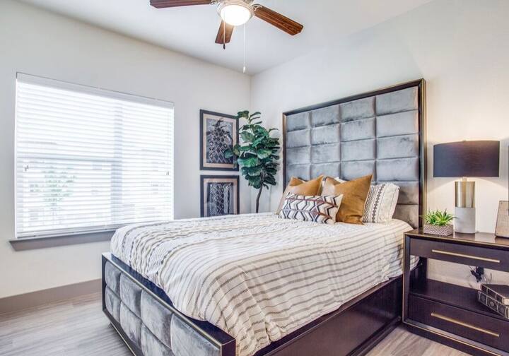 Calm & Peaceful Getaway ! - Burleson, TX