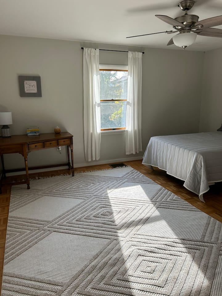 Side Door Stay - Potsdam, NY