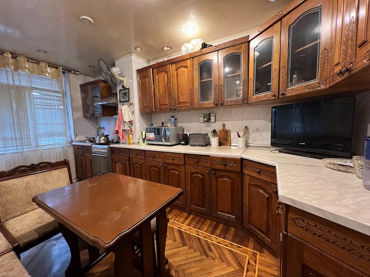 Aprt Near Metro - アゼルバイジャン