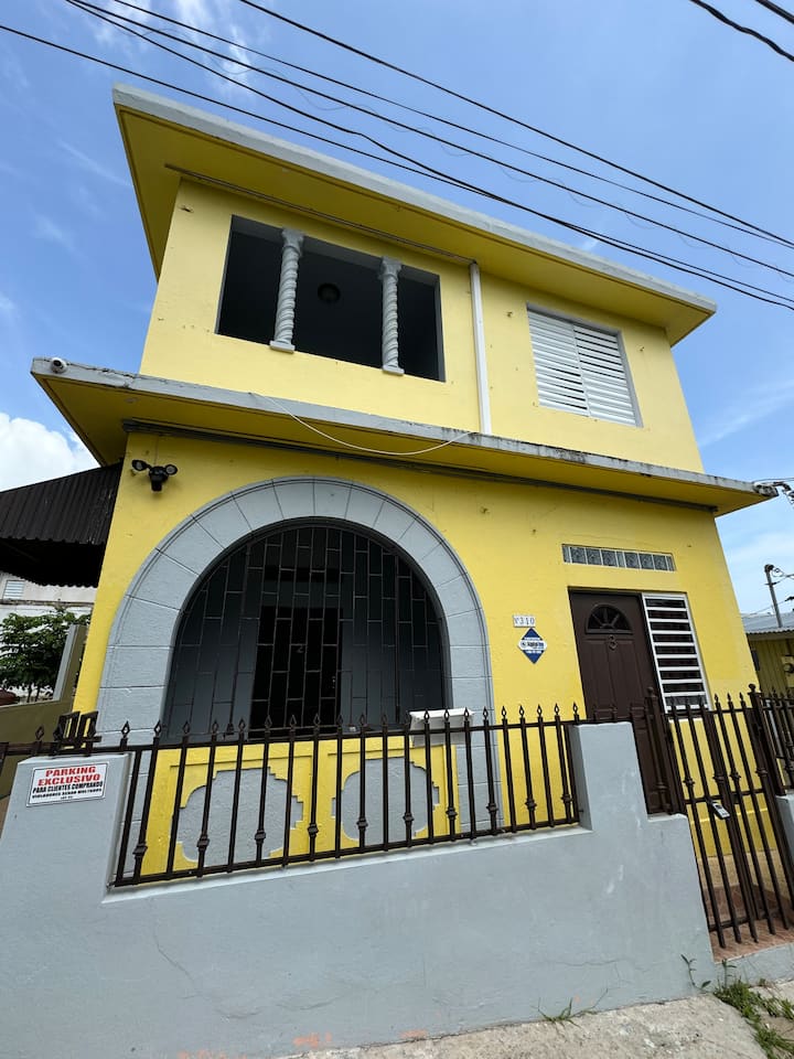 Del Valle Compound, 7br/4ba In Santurce Near Beach - Puerto Rico