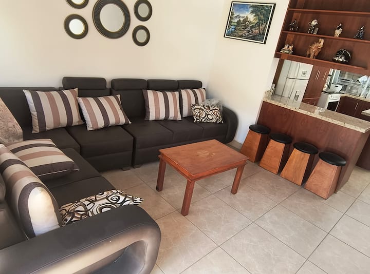 Hermoso Apartamento Nuevo - Quito