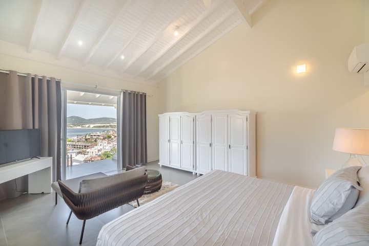 Luxury House With Pool And Cinematic View - Florianópolis