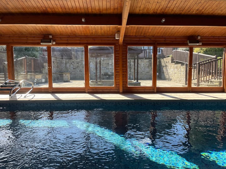 Habberjam Farm: Swimming Pool, Sauna, Hot Tub - Derbyshire