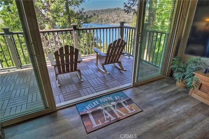 Lake View Home W/lake Access And Village Close - Lake Arrowhead, CA