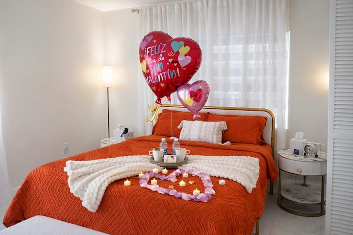 Guest House W Balcony, Coffee Station Near Airport - Hialeah, FL