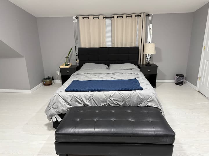 Mountain View Private Room - Binghamton, NY