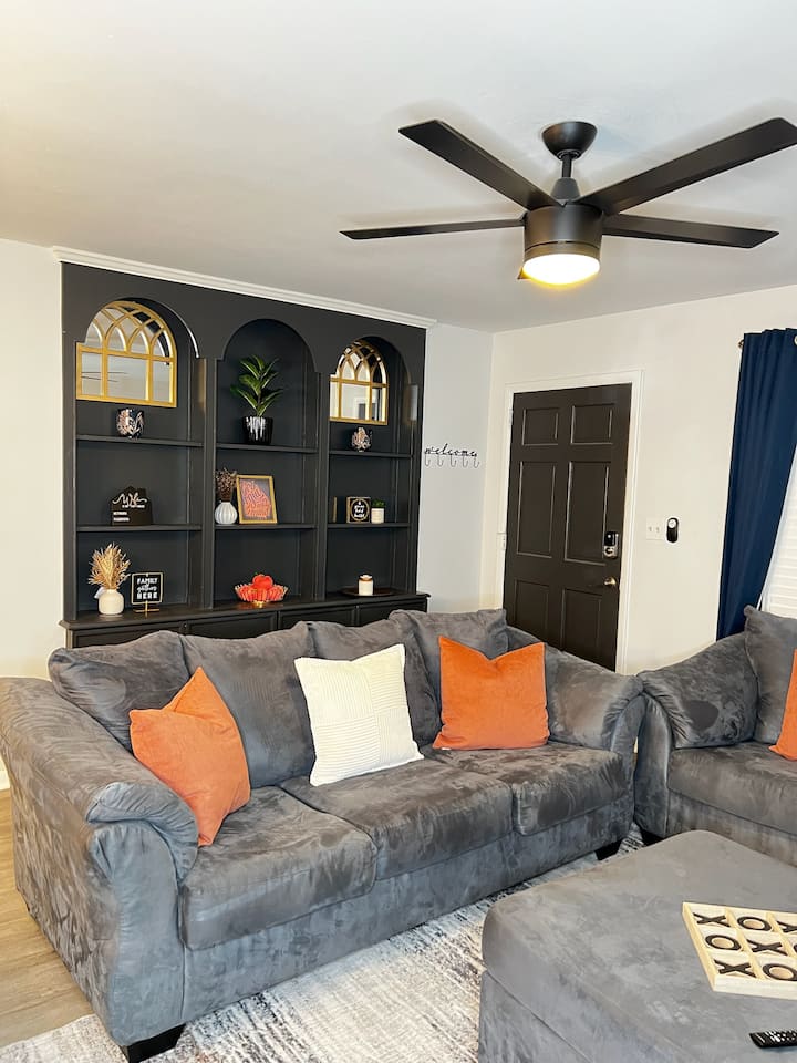 The Georgia Home Ranch Retreat - Marietta, GA