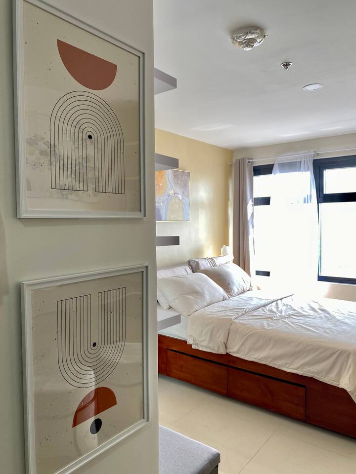 New! Fully Furnished Modern Condo - Balamban