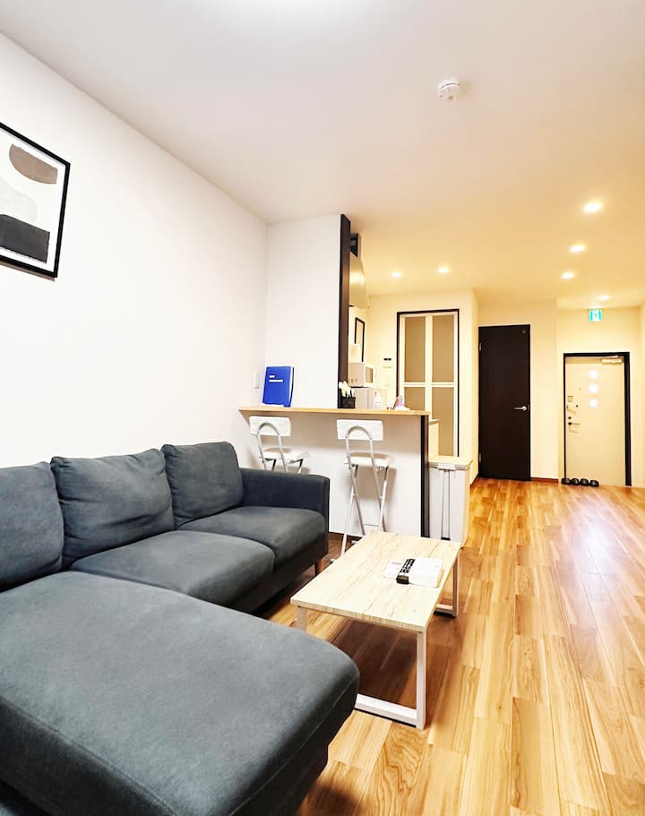 Spacious 3br Family|near Jr|to Namba/donki|balcony - Osaka