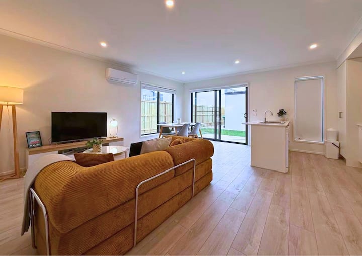 Beautiful Family Home | Near Everything! - 리틀 리버
