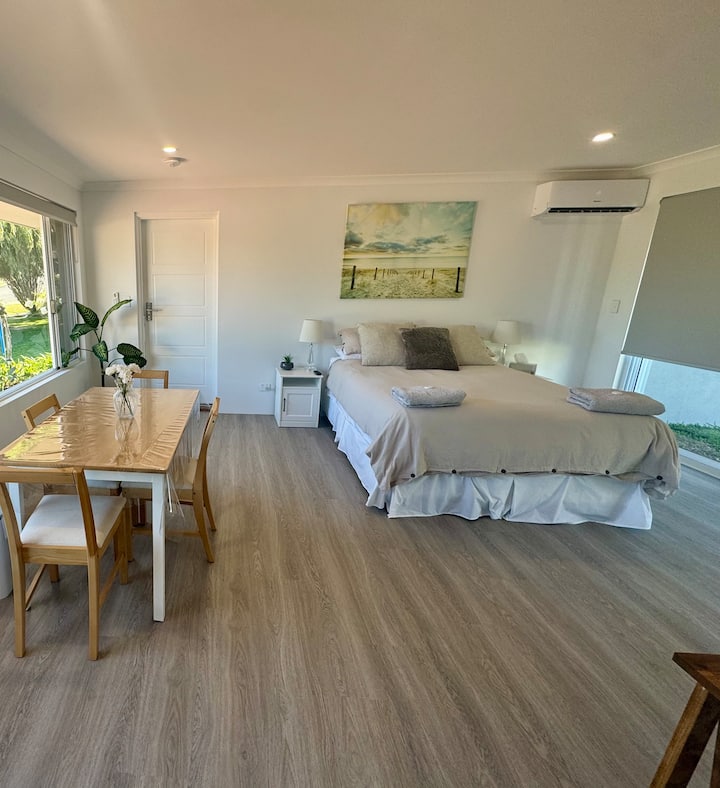 Beach Guesthouse! - Perth