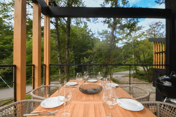 Iora - Newly Built Japandi Style Luxury Chalet - Hakuba