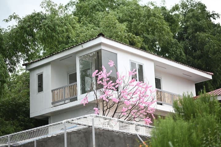 Family Room - Fukuyama - Binangonan