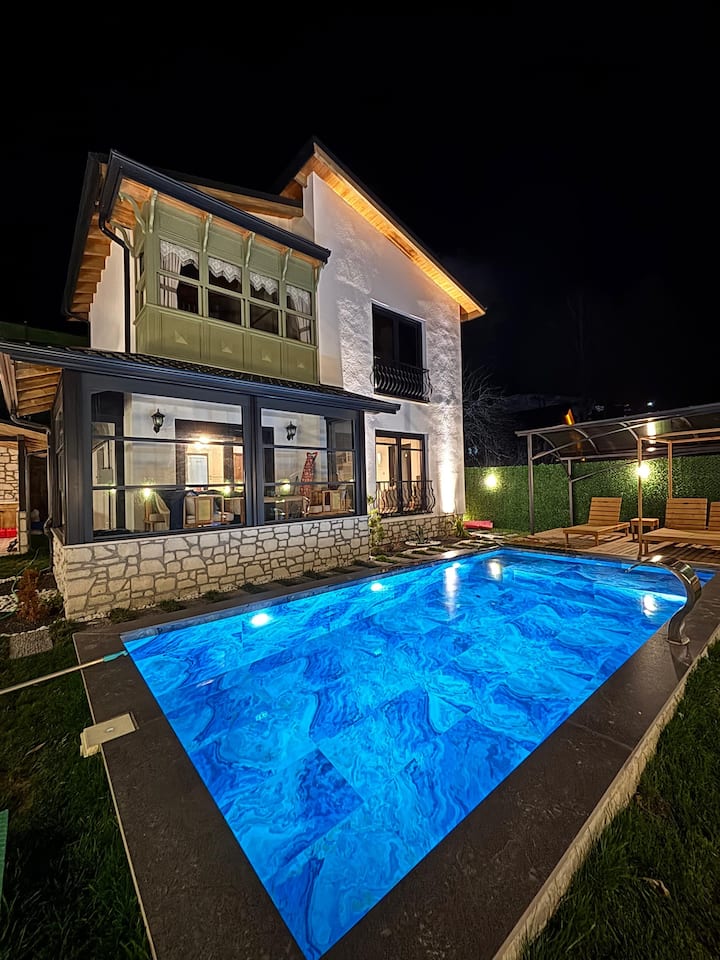 Sapanca Dört Mevsim Villa Resort/isıtmalı Havuz - Turkey