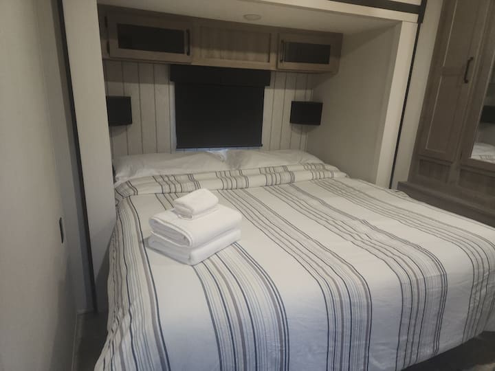 2 Bedroom 2 Bath Rv Stay! -Hazel - Athens, GA