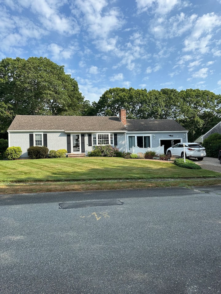 East Falmouth Waterview Cape - Martha's Vineyard, MA