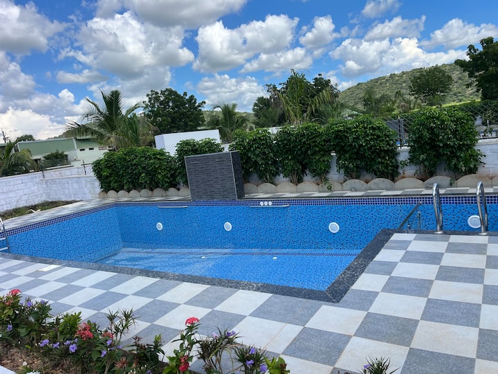The 8 Elements Farm House - Kurnool