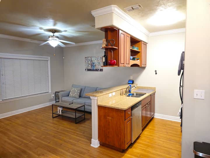 Comfy Gated Community Townhome - Tallahassee, FL