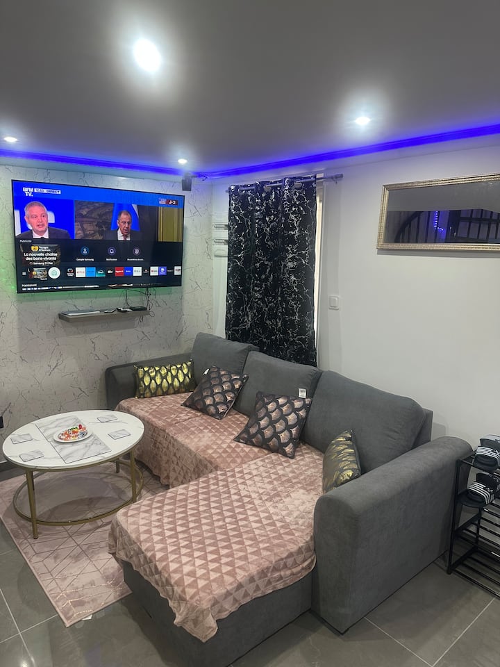 L’ éLégant :Appartement Moderne Arrivée Autonome - Montluçon