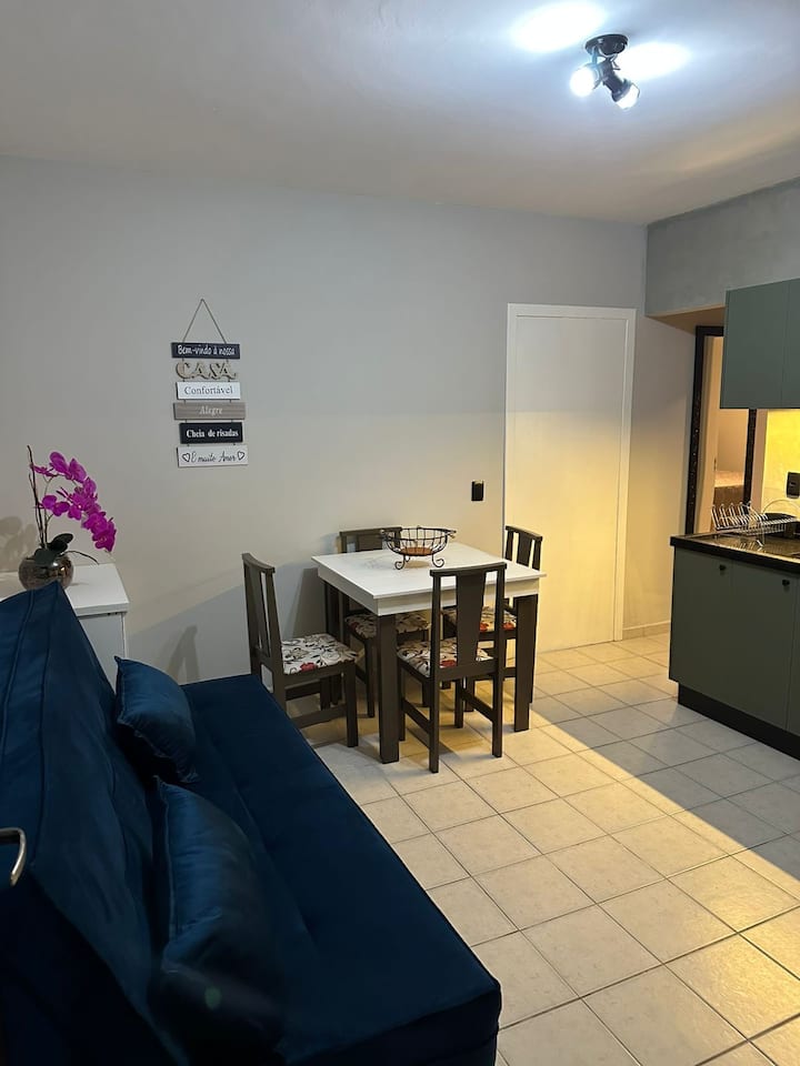 Apartamento Com Churrasqueira A 900 M Da Praia -