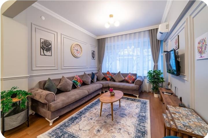 @*Center Of Taksim&metro 3+1 Flat 4ac &2 Bathrooms - Estambul