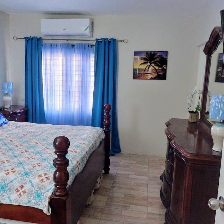 Mason's Place  Off Molynes Road - Jamaica