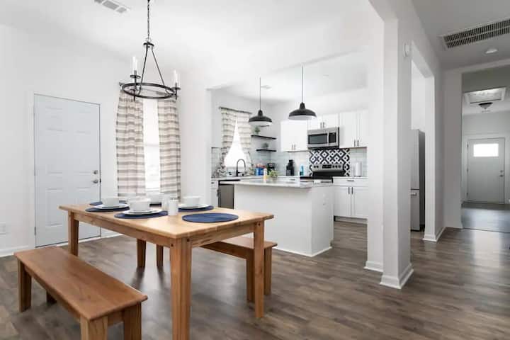 Welcome To The Winona Homestead! - Montgomery, AL