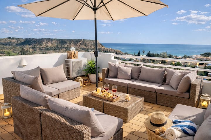 Dreamy Sea View Apartment With Private Pool Access - Luz