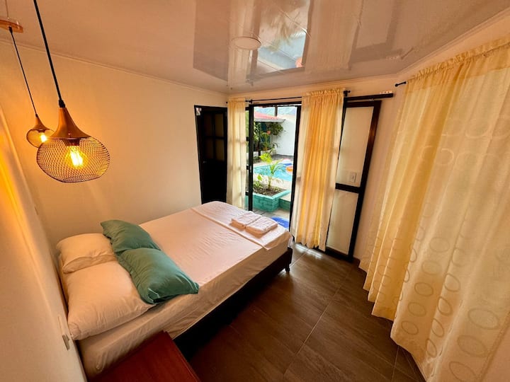 Utica Habitación Privada - Villa Paula 4 - Chía