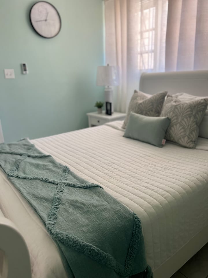 Secluded Retreat - Nassau