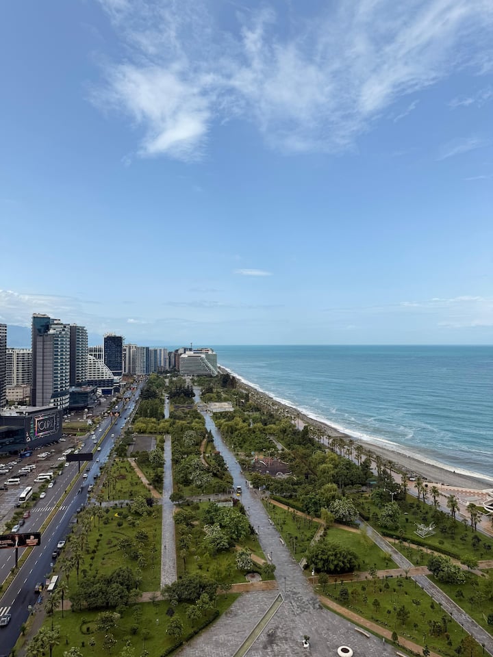 Beach Tower Sea-view Apartment - Batumi
