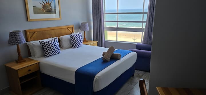 Shaka Shores Apartment 9e - Durban
