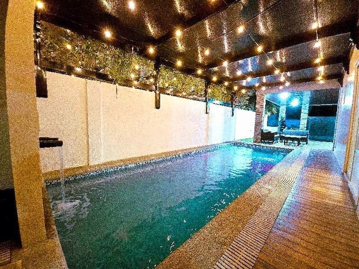 Cozy, Comfy, Pool Villa 5br -Angeles Near Clark D3 - Angeles