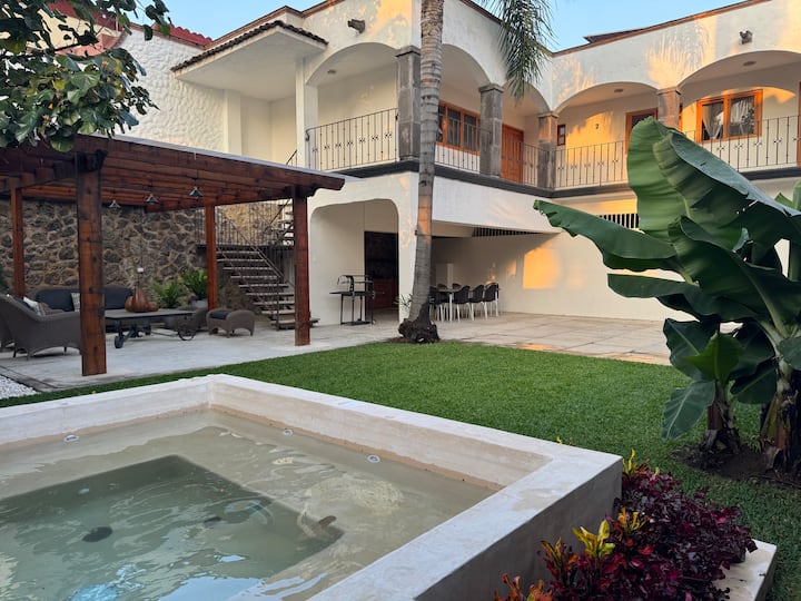 Casa Con Seguridad, Jacuzzi Grande, Pet Friendly. - Cuernavaca