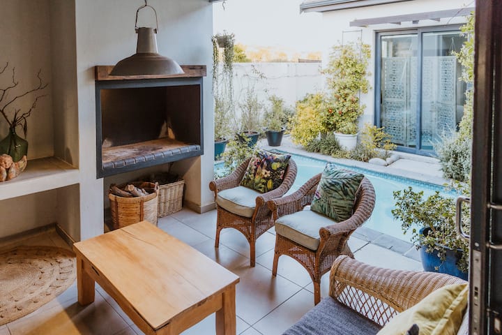 Between The Ocean And Winelands - Somerset West