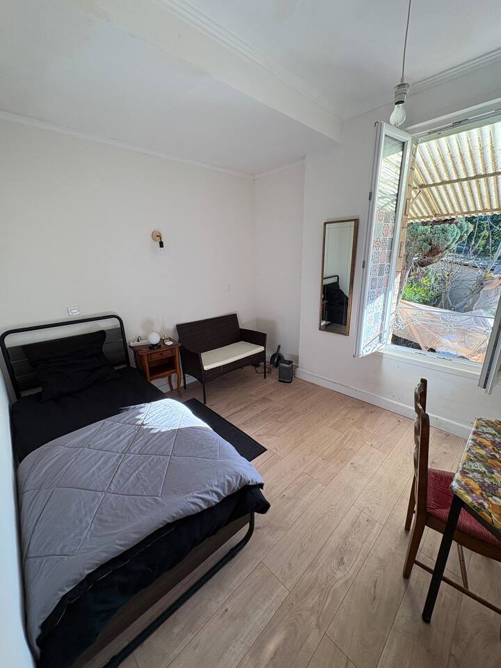 Location Au Mois/pas De Cuisine - Ivry-sur-Seine