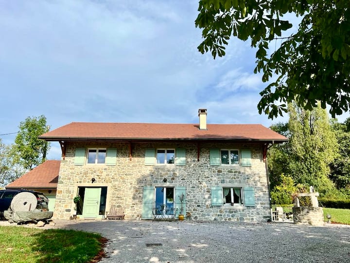 Superbe Maison Familiale 5 Chambres - Parking - Haute-Savoie