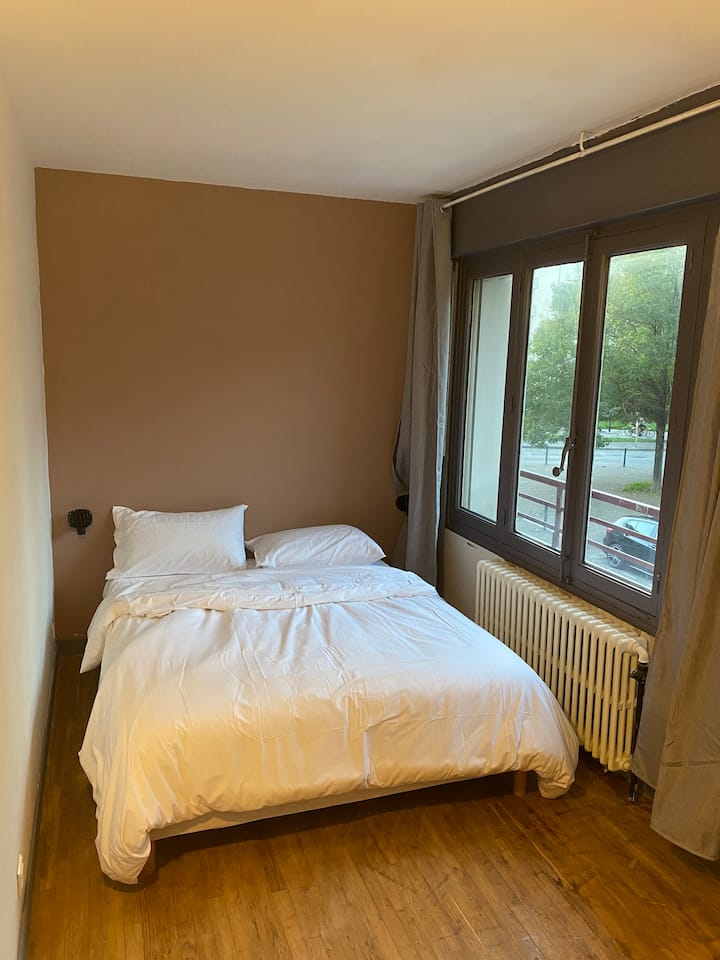 Chambre à Grenoble Foch - Grenoble