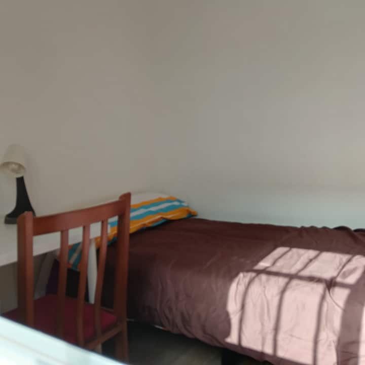 Se Alquila Habitación Privada #B1 - Alcalá de Henares