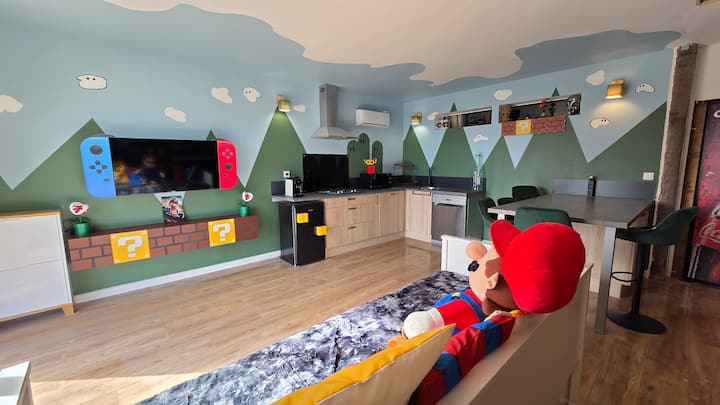 La Maison Des Loisirs – Arcade & Chambres à Thème - ibis Orange Centre