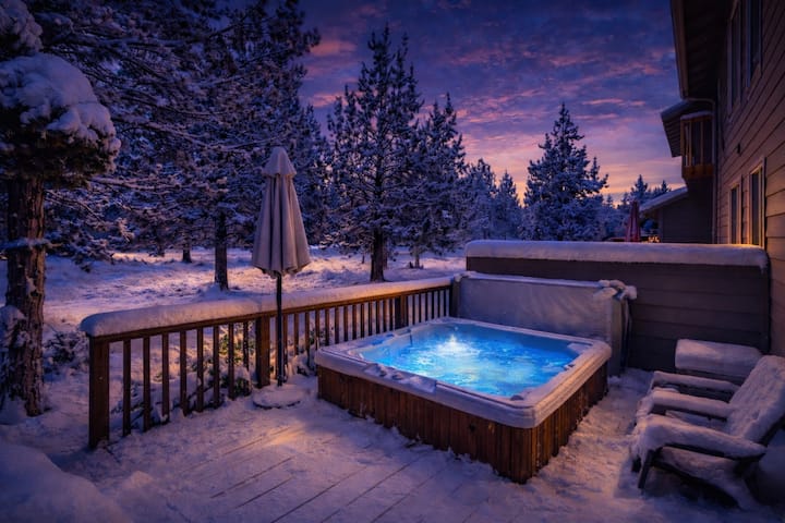 Eagle Crest Condo On Golf Course, Hot Tub, Dogs Ok - Redmond, OR